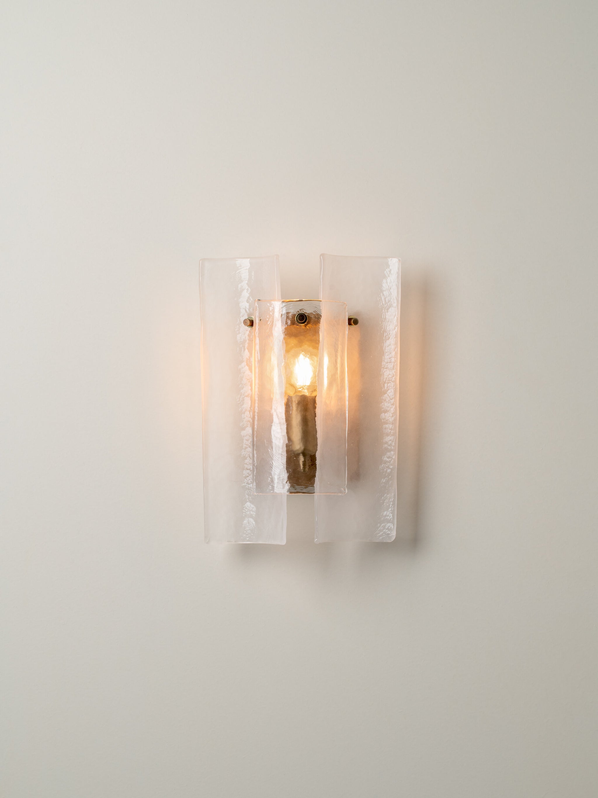 Pazo - layered textured glass wall light